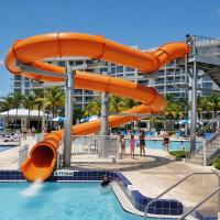China Custom Spiral Enclosed Fiberglass Water Slide Equipment For Commercial Swimming Pool Aqua Park for sale