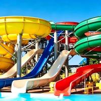 China Large Water Slide Outdoor Water Activities 6-10mm Thick for Ocean Park Swimming Pools for sale