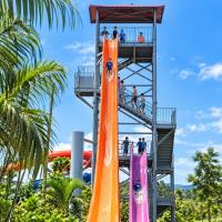 China High Speed Water Slide Fiberglass Multi Lane Racing Flume Ride For Aqua Parks Equipment for sale