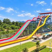 China High Speed Water Slide Fiberglass Multi Lane Racing Flume Ride For Aqua Parks Equipment for sale