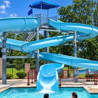 China Fiberglass Spiral Water Slide Custom Curved Slide For Aquatic Park With1-Year Warranty for sale