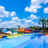 China Customized  6-10mm Thickness Family Water Slide Fiberglass For Resorts Swimming Pool for sale