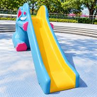 China Compact Fiberglass Dolphin Water Slide For Kids Pools With Bright Custom Colors for sale