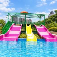 China 3 Multi Lane Family Wide Water Slide Fiberglass For Kids And Adult 6-10mm Thickness for sale