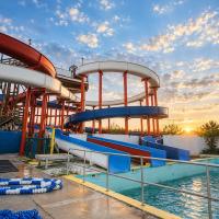 China Custom Combination Water Slide With Spiral And Tube Flumes For Water Parks With ROHS for sale