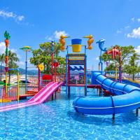 China Popular Water Park Themed Fish Splash Bucket Water Playground With Multi Slide Decks For Kids for sale