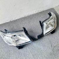 China Original Halogen Headlight For Toyota Hilux Vigo 20122015 Original Halogen Headlight with Standard Fitment for sale