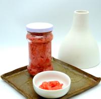 China Fresh Organic Pickled Sushi Ginger Sliced And Strip 160g / Bottle for sale