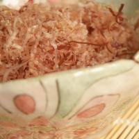 China 100g OEM Japanese Bonito Katsuobushi Fish Flakes Food Additive Free for sale