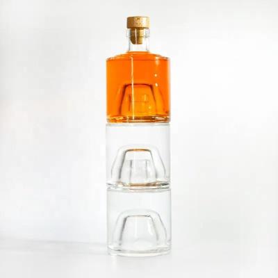China Red Wine Alcohol Glass Liquor Bottles With Cork 750Ml Personalised for sale
