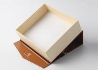 China Magnetic Closure Printed Packaging Boxes Art Paper WIth Giltter Glossy Lamination for sale