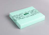 China Cosmetic Custom Product Packaging Box , Custom Retail Boxes With Green Gold Stamp for sale