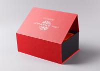 China Fancy Paper Paper Packaging Boxes With Magnetic Closure And Silver Stamp For Food for sale