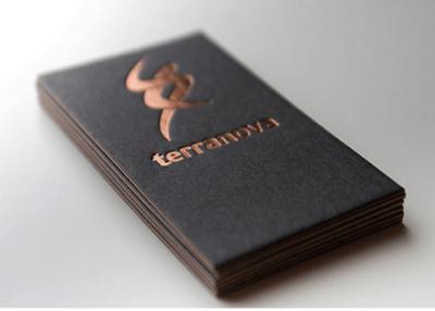 China Paint Gold Foil Cardboard Business Name Cards With Matte Gold Debossed for sale