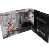 China A5 A3 Catalogue Brochure Printing Services Short Run CMYK Offset C2S Artpaper for sale