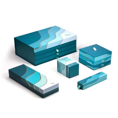 China CCNB Paper Foldable Gift Box 1200gsm Cardboard FSC For Chocolate for sale