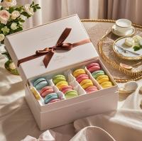China Luxury factory custom logo foldable cardboard magnetic macaron donut paper packaging box macaron gift box for sale