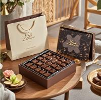 China Luxury Custom Recyclable Chocolate Packaging Box Biscuit Chocolate Macaron Gift Packaging Box for sale