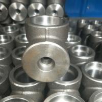 China 6000psi 304 Stainless Steel Socket Weld Fittings Tee For Chemical Construction for sale