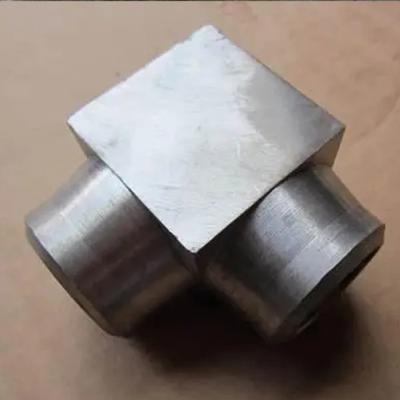 China Stainless Steel Socket Tee Forged Pipe Fittings Dn50-Dn500 for sale