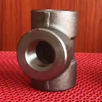 China Alloy Steel Threaded Socket Weld Fittings P91 P22 P11 Pipe T Socket 3000LB 6000LB for sale