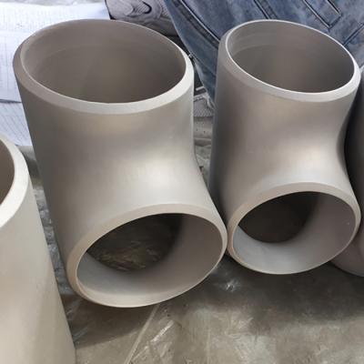 China ASME B16.9 Seamless Tee Fittings Stainless Steel 316L Material Sch10-160 Wall Thickness for sale