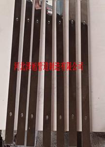 China API Bolt Rectangle Target Plate For Steam Blowing for sale