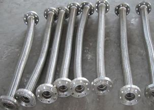 China DN400 A403 WP304 Stainless Steel Flexible Hose with Flanges 600mm Length for sale