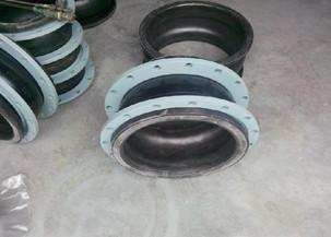 China Rubber Expansion Joint Pipe Flange Connection DN32-DN450 1.6MPa for sale