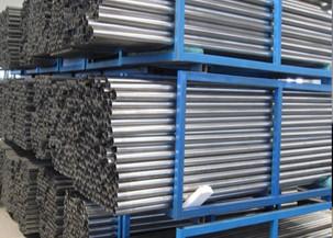 China 304L Stainless Steel Seamless Pipe 0.1-200mm Thickness 3-1220mm Diameter Building Material for sale