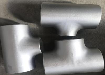 China Super Duplex Stainless Steel Pipe Tee UNS S32750 S31803 ASME B16.9 1-48 Inch Seamless for sale