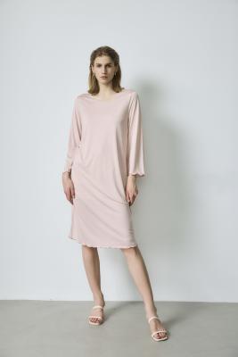 China Custom Bespoke Silk Sleepwear Lounge Silk Pajamas Women Silk Nightgown for sale