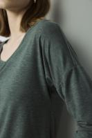 China Cotton Polyester Basic Tops V Neck Long Sleeved Shirt Moisture Wicking Fabric for sale