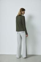 China Pleated Shoulder Basic Tops Cotton Spandex Long Sleeve Shirt Balanced Volume for sale
