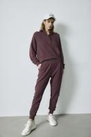 China Burgundy Oversized Sweatshirt Sportswear Half Zip Hooded Loungewear Set Soft Cotton for sale