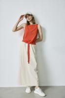 China 100% Wool Coral Fashion Vest Red Sleeveless Top Beige Maxi Skirt Set for sale