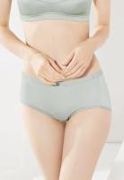 China 100% Mulberry Silk Underwear Breathable Seamless Silk Lingerie for Women for sale