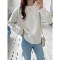 China Soft Knit Crewneck Sweater - Women's Cozy Loose-Fit Pullover for sale