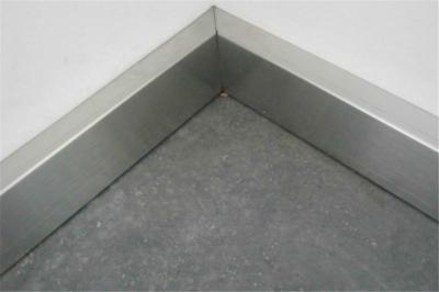 China Brushed Finish Silver Stainless Steel Wall Trim Wall Panel Trim 201 304 316 for sale