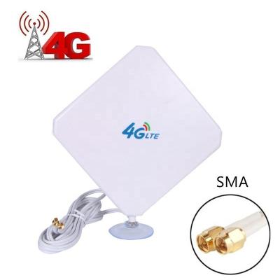 China 35dbi Gain Mimo 4G LTE Panel Antenna for Maximum Input Power of 50W for sale