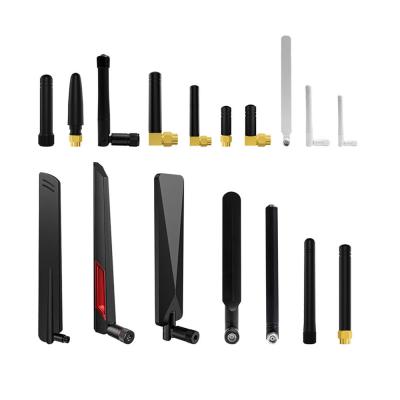 China 2.4GHz 5GHz Dual Band Omni Directional Outdoor WiFi Antenna 5dBi 50 Ohm for sale