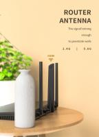 China Dual Band 3G 4G LTE 5dBi Flat Paddle Antenna 698-2700MHz 25g Lightweight for sale