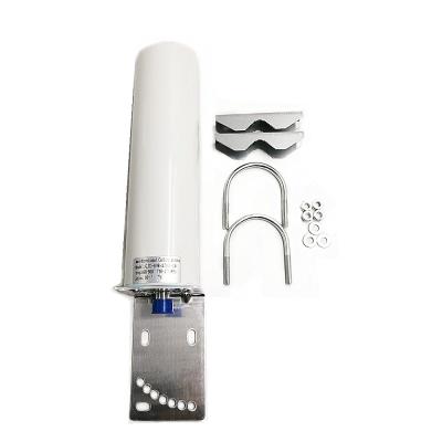 China Outdoor Waterproof Antenna 600-2700MHz High Gain 10-12dBi Custom Connector for sale