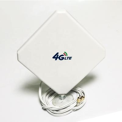 China 50W 35dBi Dual Connector 4G LTE Antenna Signal Booster for Router 600-2700MHz for sale