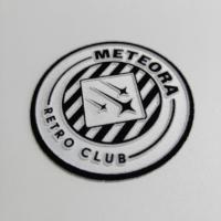 China 3D Flocking Logo Embroidery Heat Transfer Patches - Classic Design with 3D Texture for Garment Customization for sale