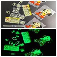 China Fluorescent Glow-in-the-Dark Logo Stickers for Bags - 720 DPI Print Quality with RP37 Adhesive for sale