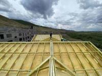 China Two Component Polyurethane Rigid Foam Blend Polyols 30-40kg/m3 for Roof and Wall Insulation for sale