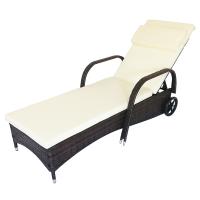 China Leisure Outdoor Rattan Double Sun Bed Rattan Wicker Chaise Lounge Poolside Style Modern Furniture Sunbed with Wheels for sale