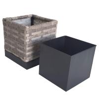 China Latest Popular Garden Planter Metal Frame Weather Resistance PE Rattan Flowerpot Plant Pot for sale