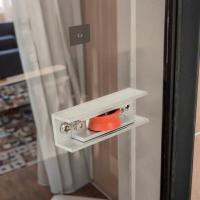China Professional Aluminum Sliding Window Roller with 50-100 Kg Weight Capacity 1-4 mm Thickness and 15-25 Days Delivery Time for sale